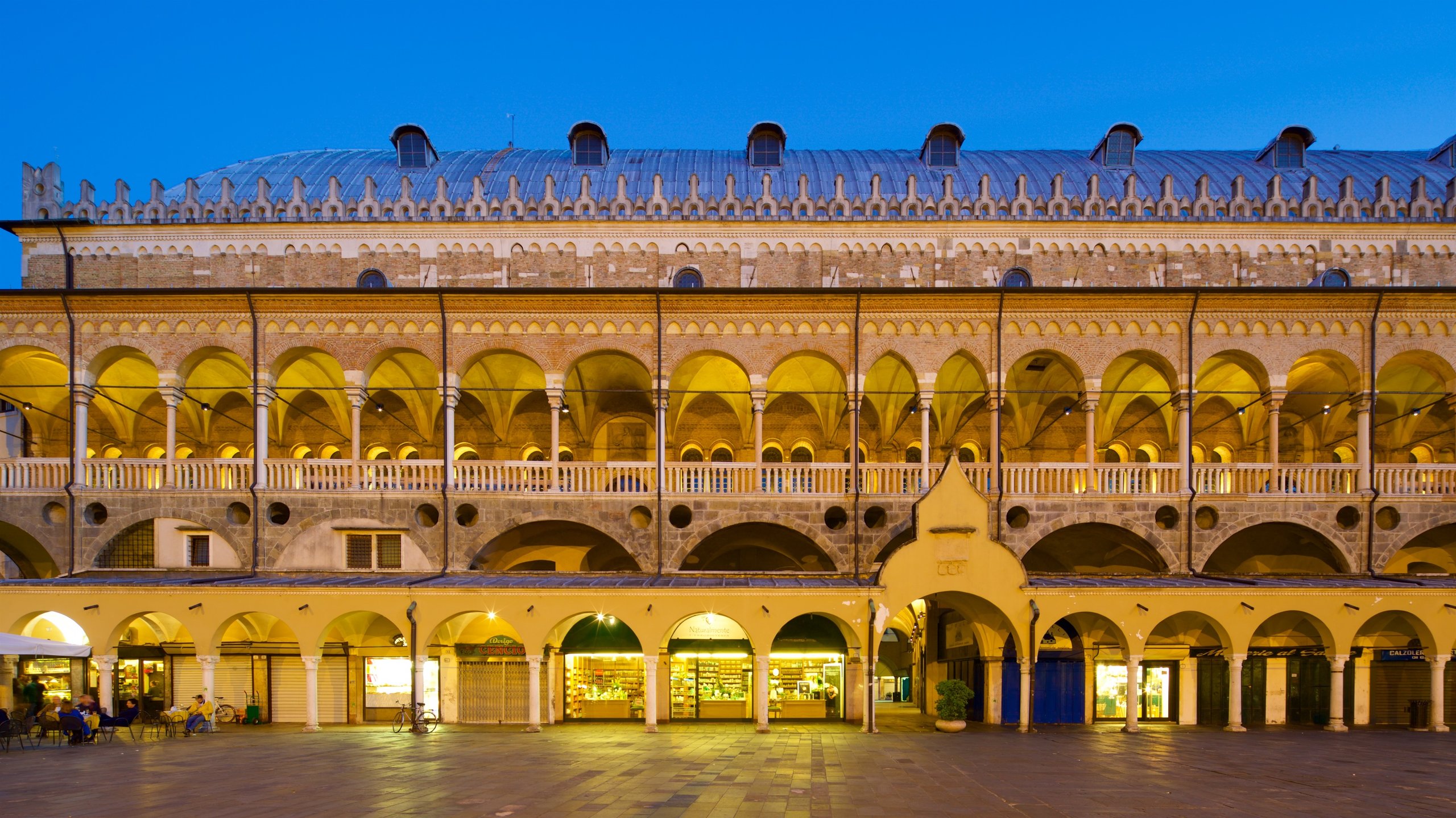 The Italian Piazza: An Urban and Cultural Pillar of Italian Society ...